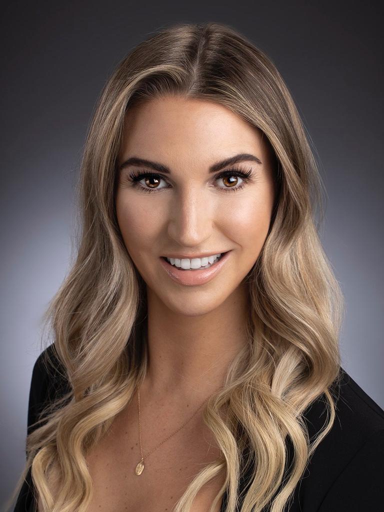 Jennifer Ogren's Instagram, Twitter & Facebook on IDCrawl